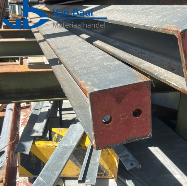 Robuuste Stalen H.E.A Balk – 120 mm breed x 6 meter - Materiaalhandel
